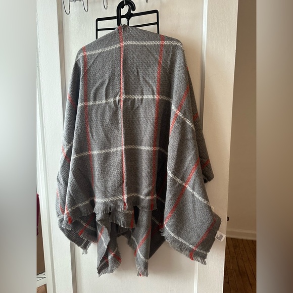 Uniqlo | Sweaters | Uniqlo Two Way Stole Poncho | Poshmark